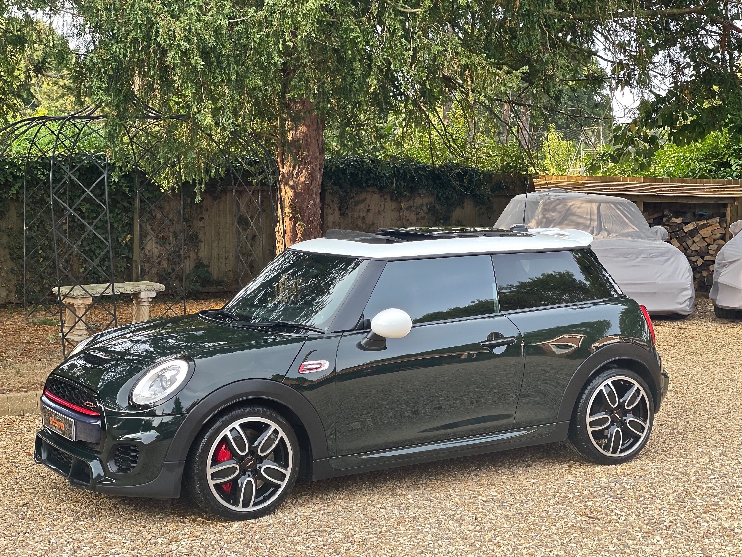 SOLD - Used MINI MINI 2016 Green in Rearsby, Leicestershire | Storm of ...