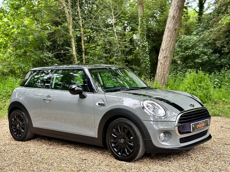 Used MINI HATCH 2016 Grey in Rearsby, Leicestershire | Storm of Leicester