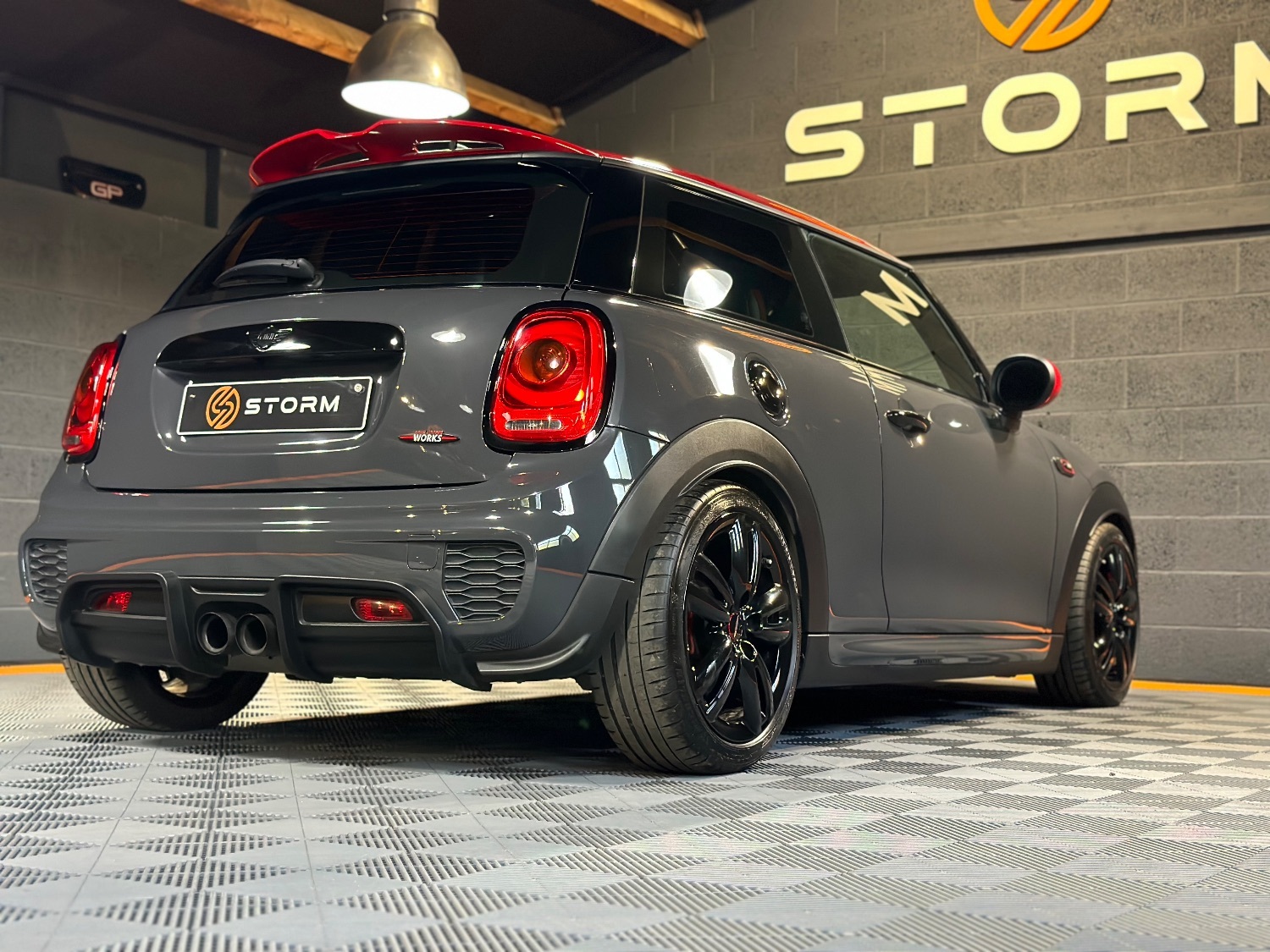 Used MINI HATCH 2017 Grey in Rearsby, Leicestershire | Storm of Leicester